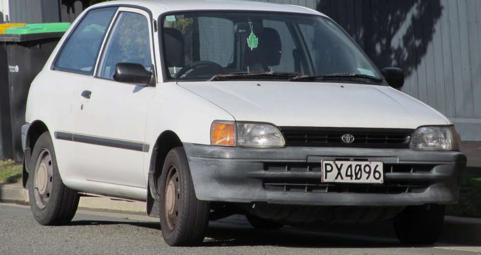 Toyota Starlet IV 1.3 16V (82 Hp) Automatic